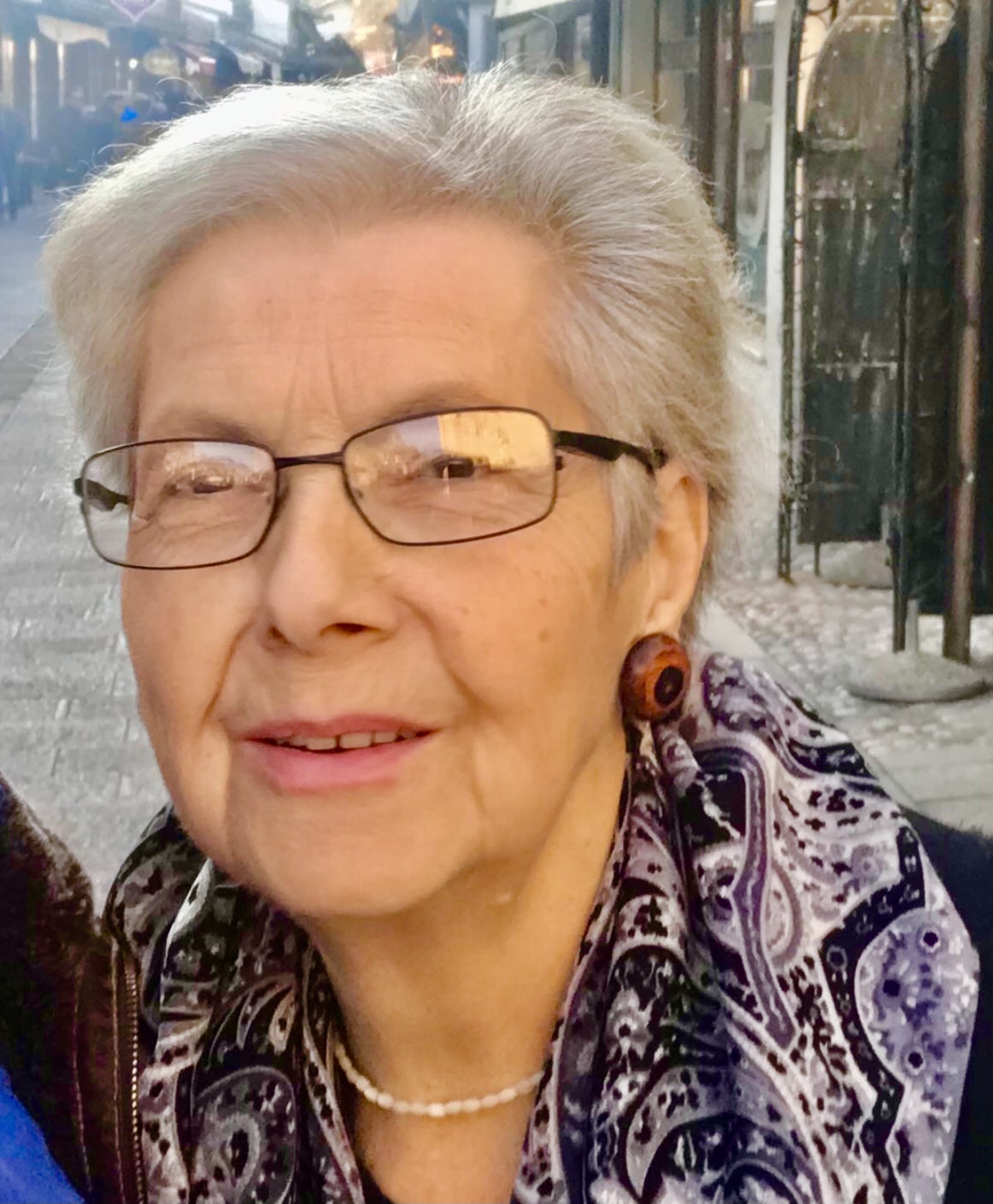 ESMA (SALKO) DŽINDO